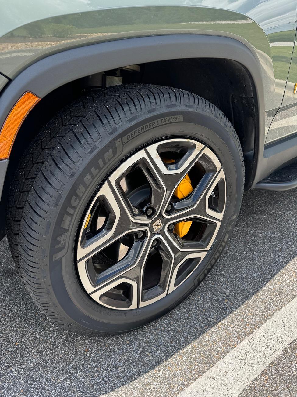 Michelin Defender LTX M/S 2 275/50/22 115 review | Rivian Forum - R1T ...