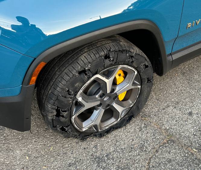 Michelin Defender LTX M/S 2 275/50/22 115 review | Rivian Forum - R1T ...