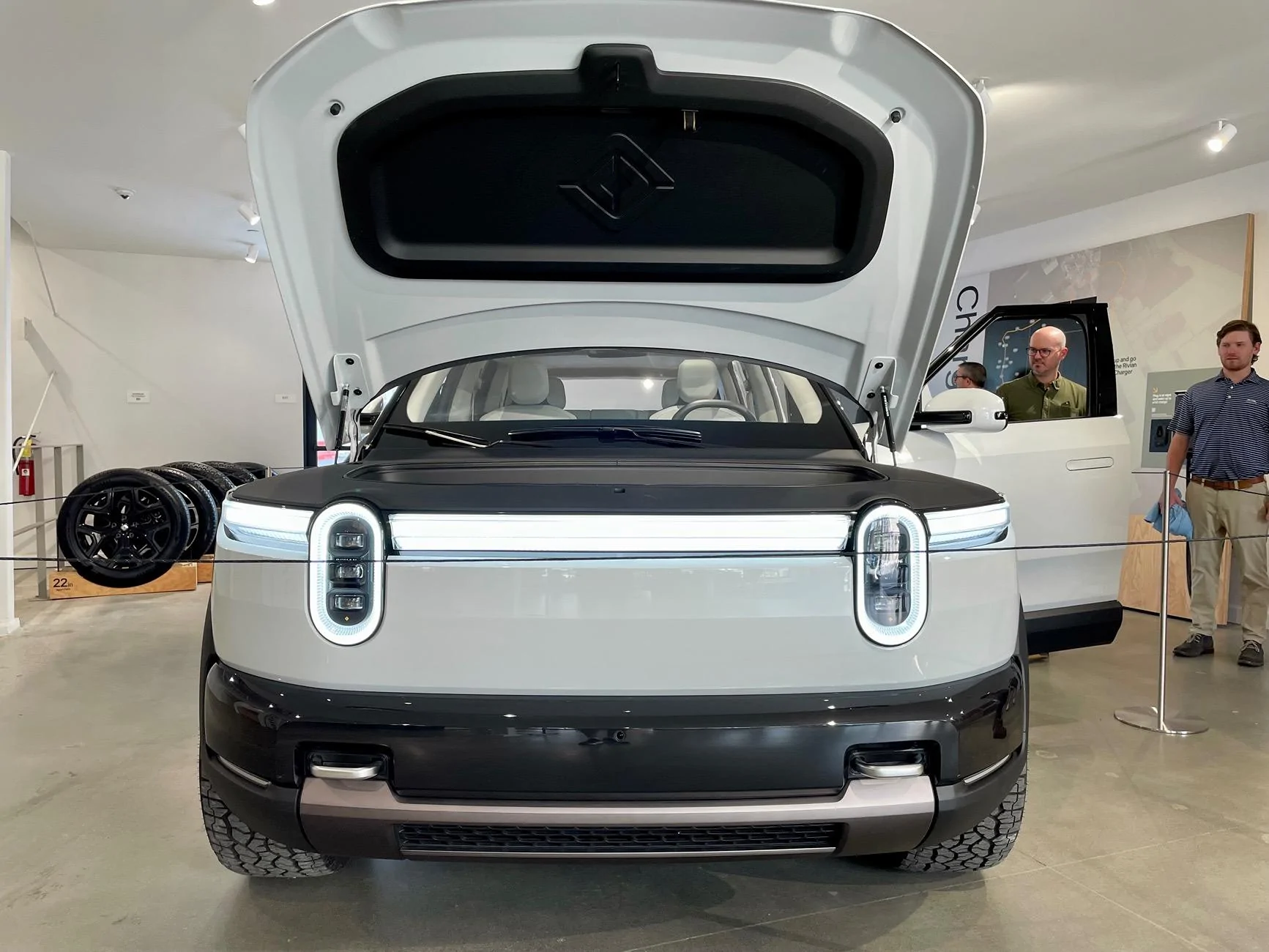 R2 @ Nashville Space Oct 2024 -- photos & impressions | Rivian Forums ...