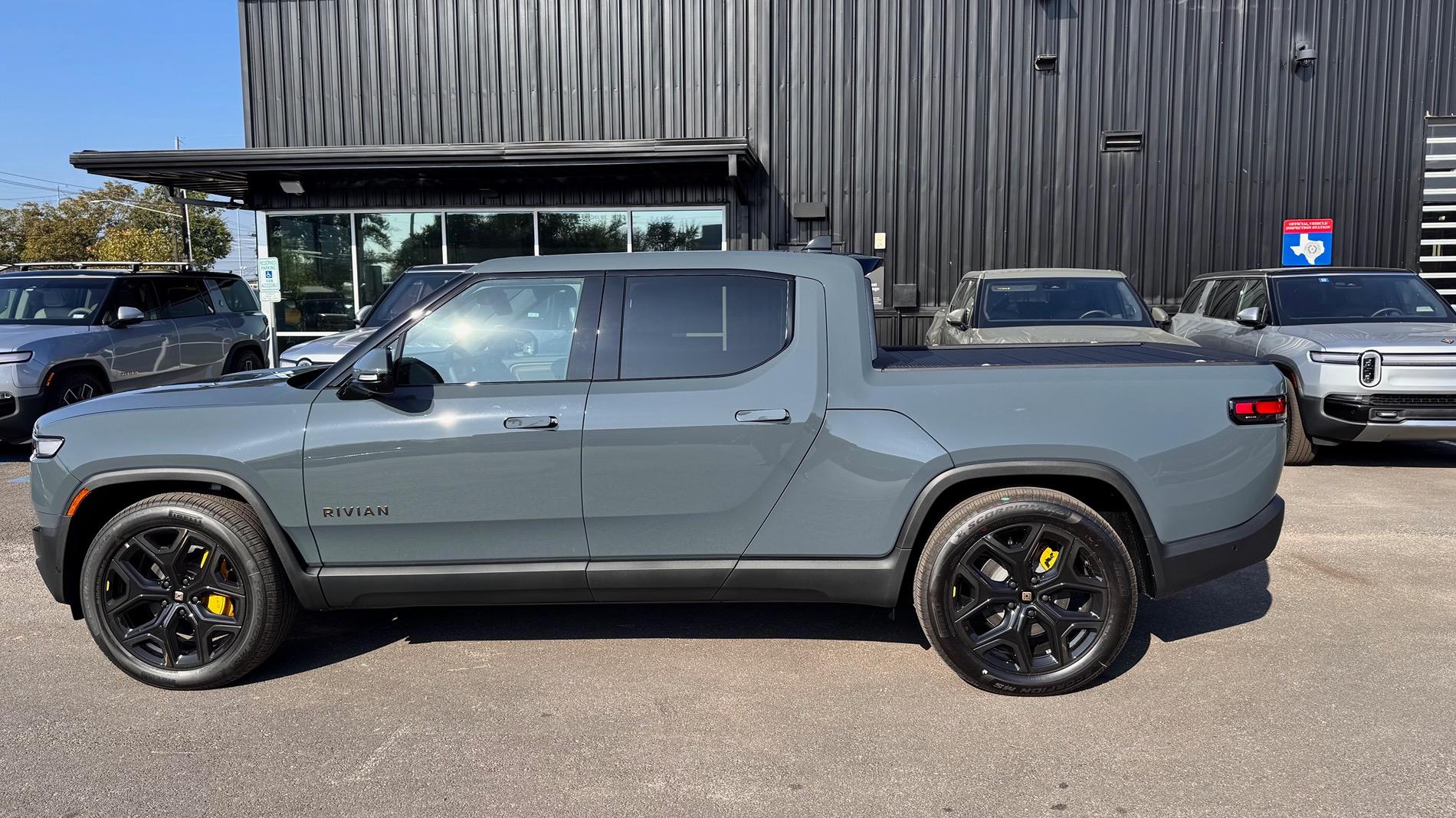 Storm Blue wrapped in XPEL Stealth PPF -- photos | Rivian Forum - R1T ...