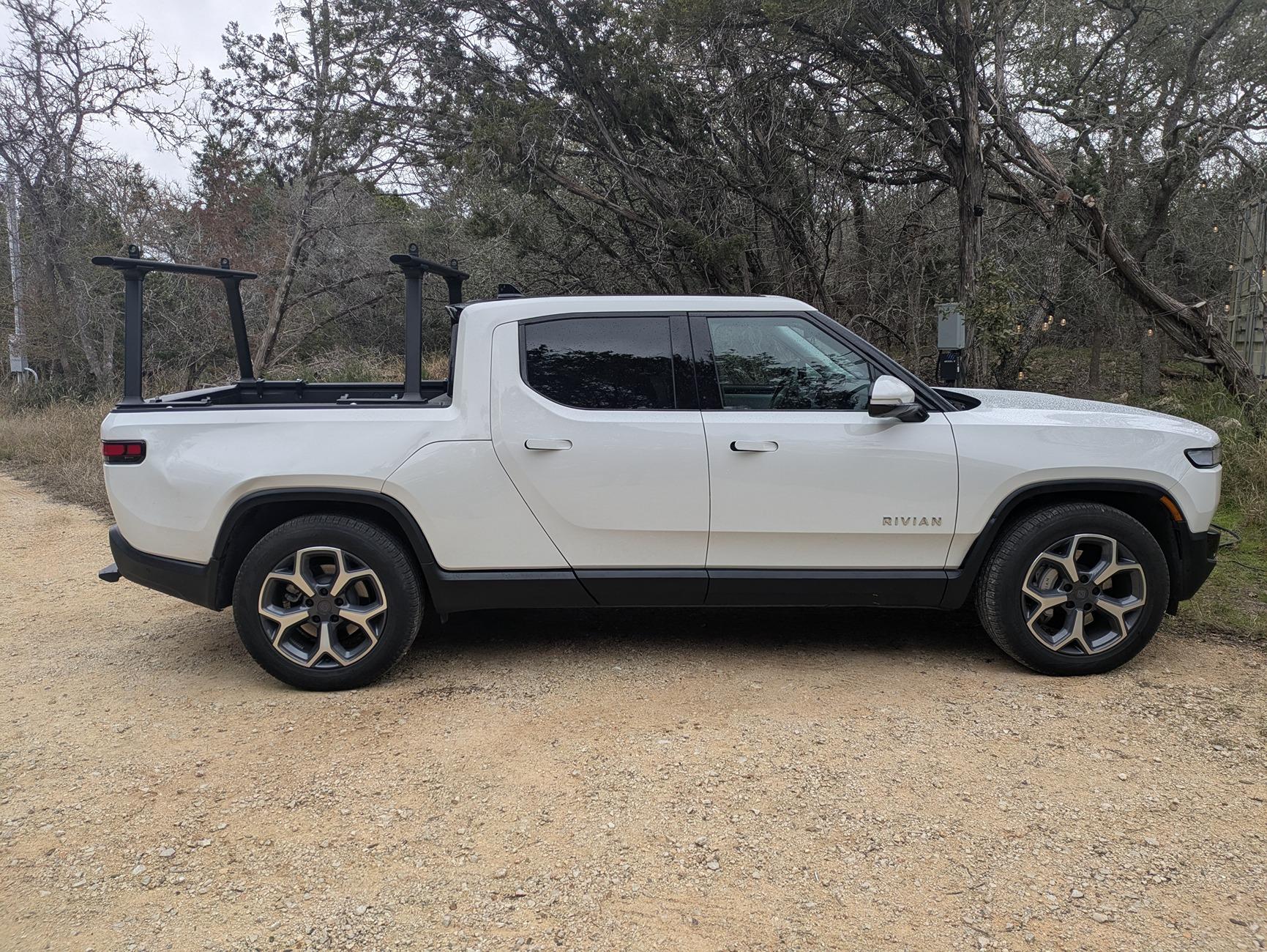 Custom modified bed rack for my Rivian R1T | Rivian Forum - R1T R1S R2 ...