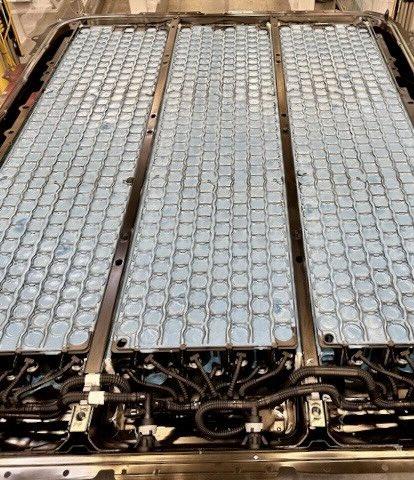 R2 / R3 battery pack photos from RJ | Rivian Forum - R1T R1S R2 R3 News ...