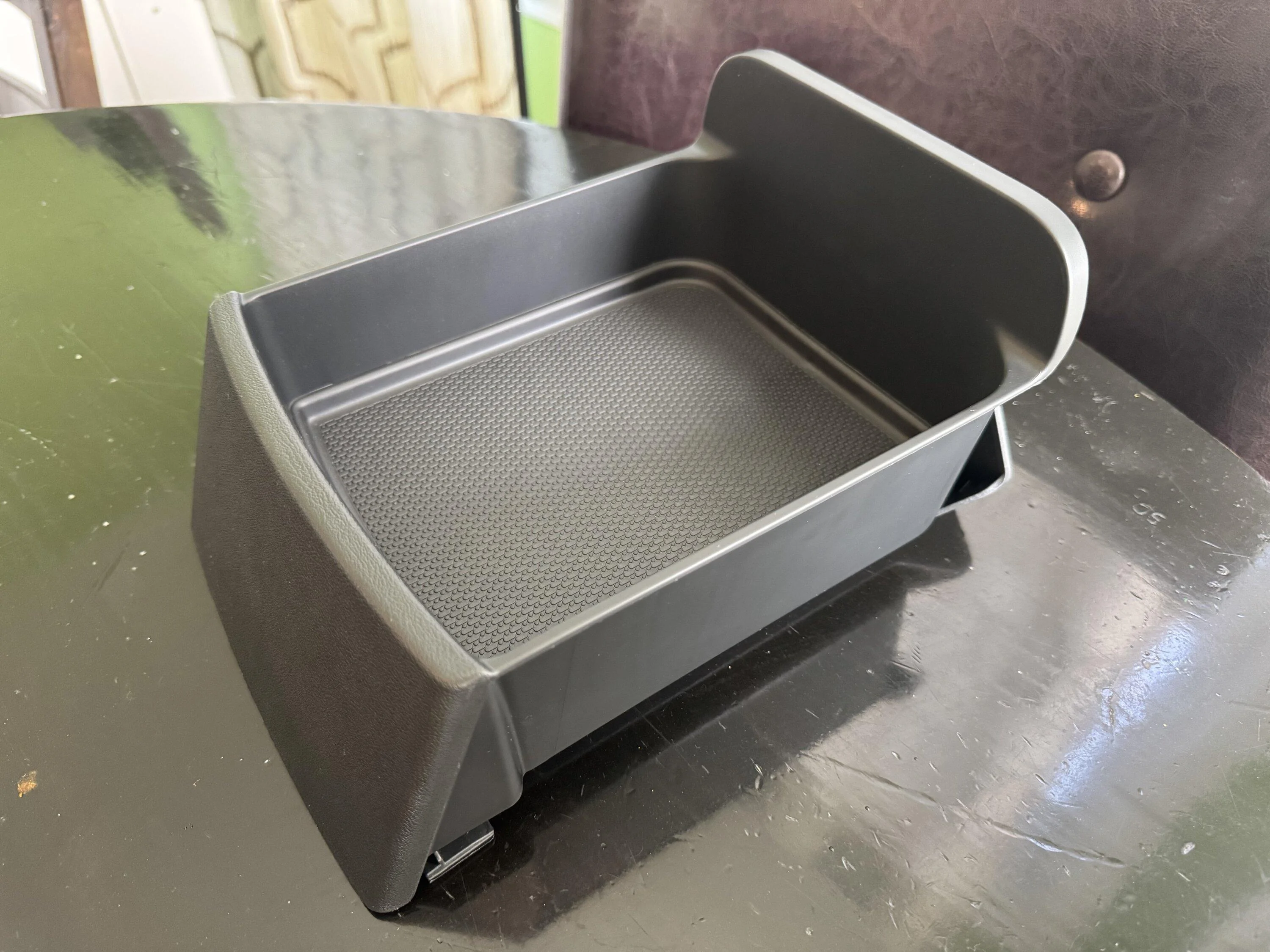 New Rivian OEM drawer installed on Gen1 | Rivian Forum - R1T R1S R2 R3 ...