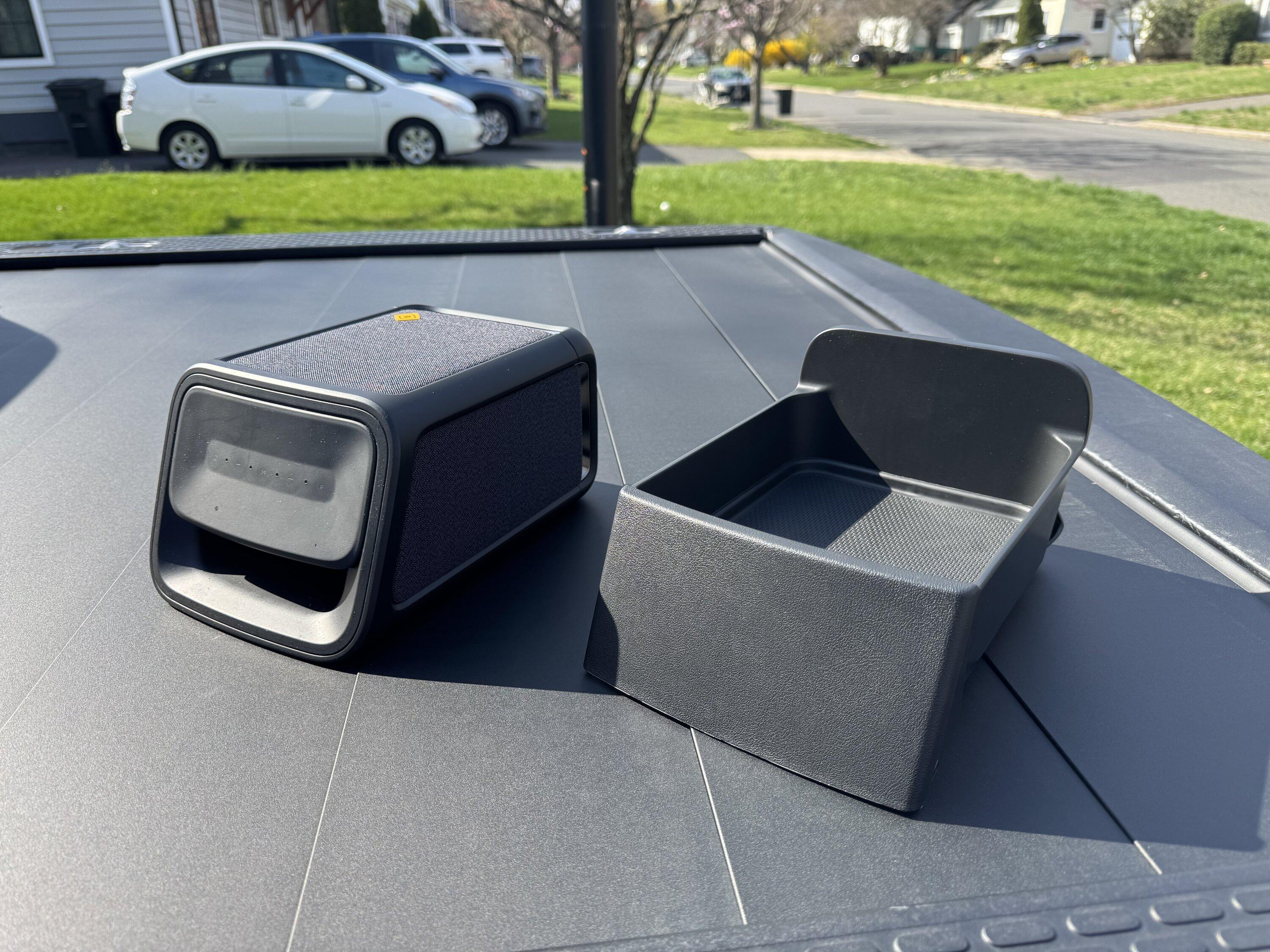 New Rivian OEM drawer installed on Gen1 | Rivian Forum - R1T R1S R2 R3 ...