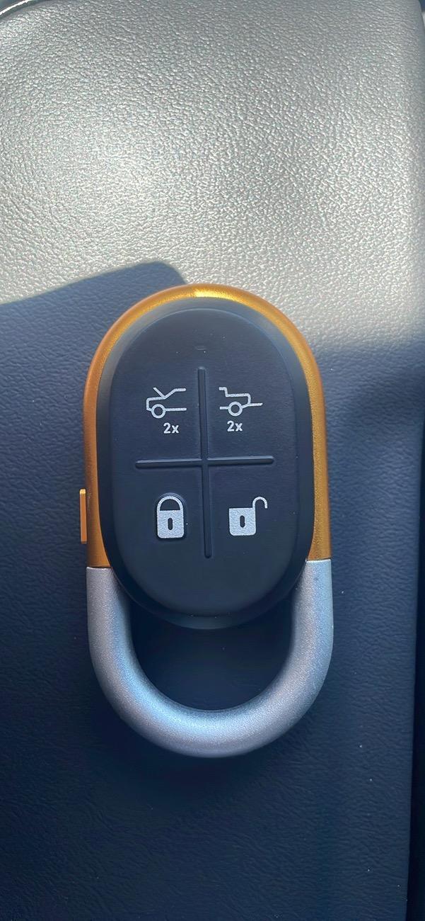 California - WTS - key fob | Rivian Forum - R1T R1S R2 R3 News, Specs ...