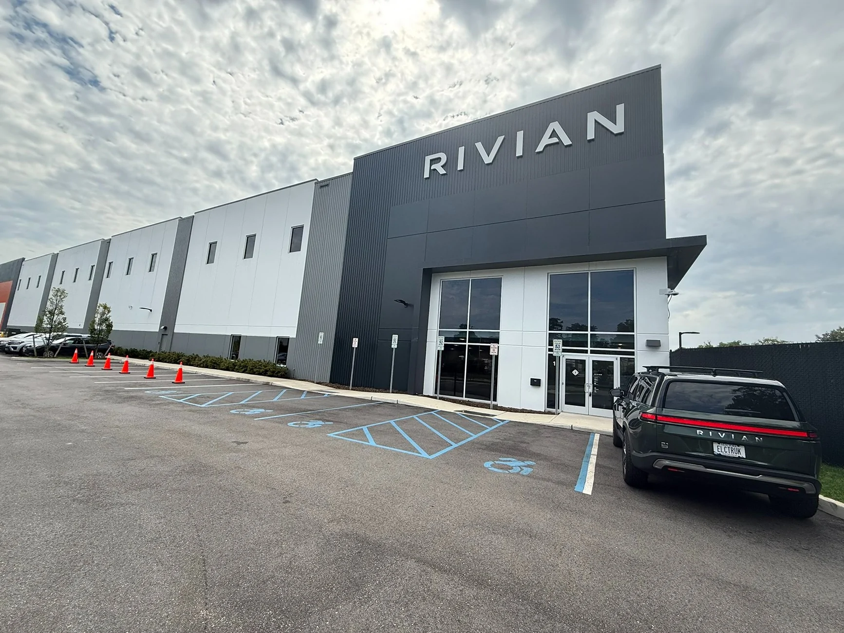 New Rivian Service Center in Woodbury New York (Long Island) | Rivian ...
