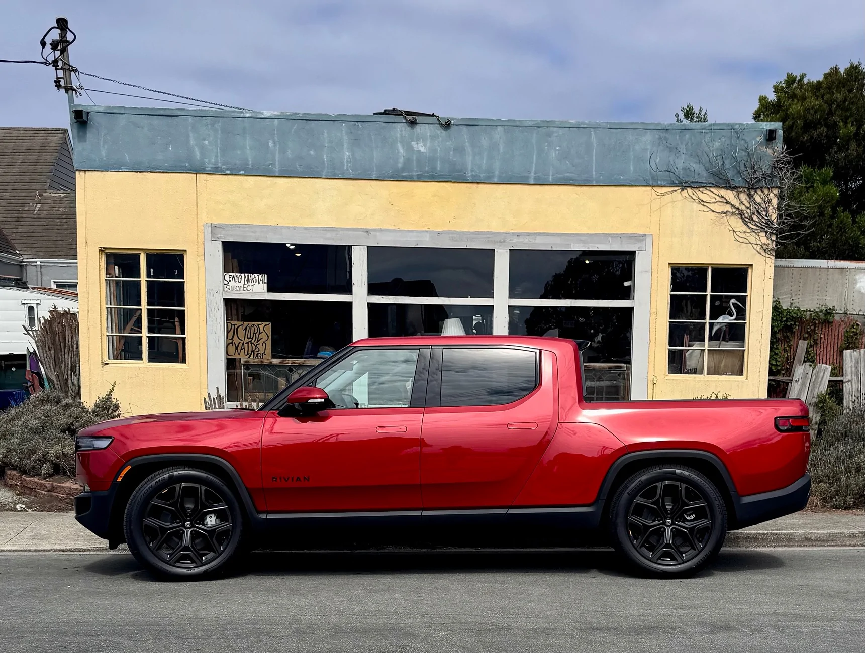 It's Red Canyon Day | Rivian Forums - R1T R1S R2 R3 News, Specs, Models ...