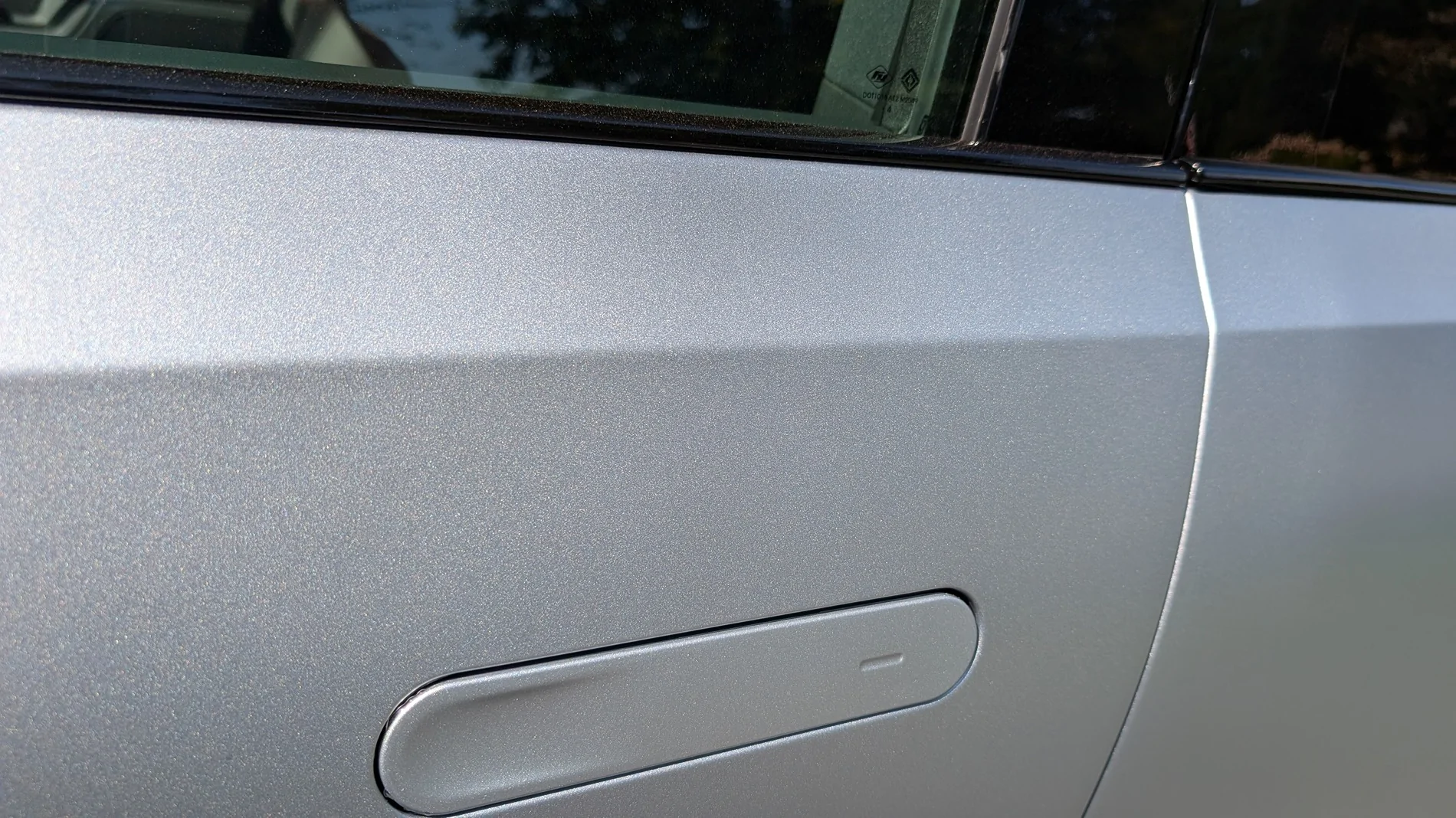 LA Silver + STEK Dynomatte PPF | Rivian Forum - R1T R1S R2 R3 News ...