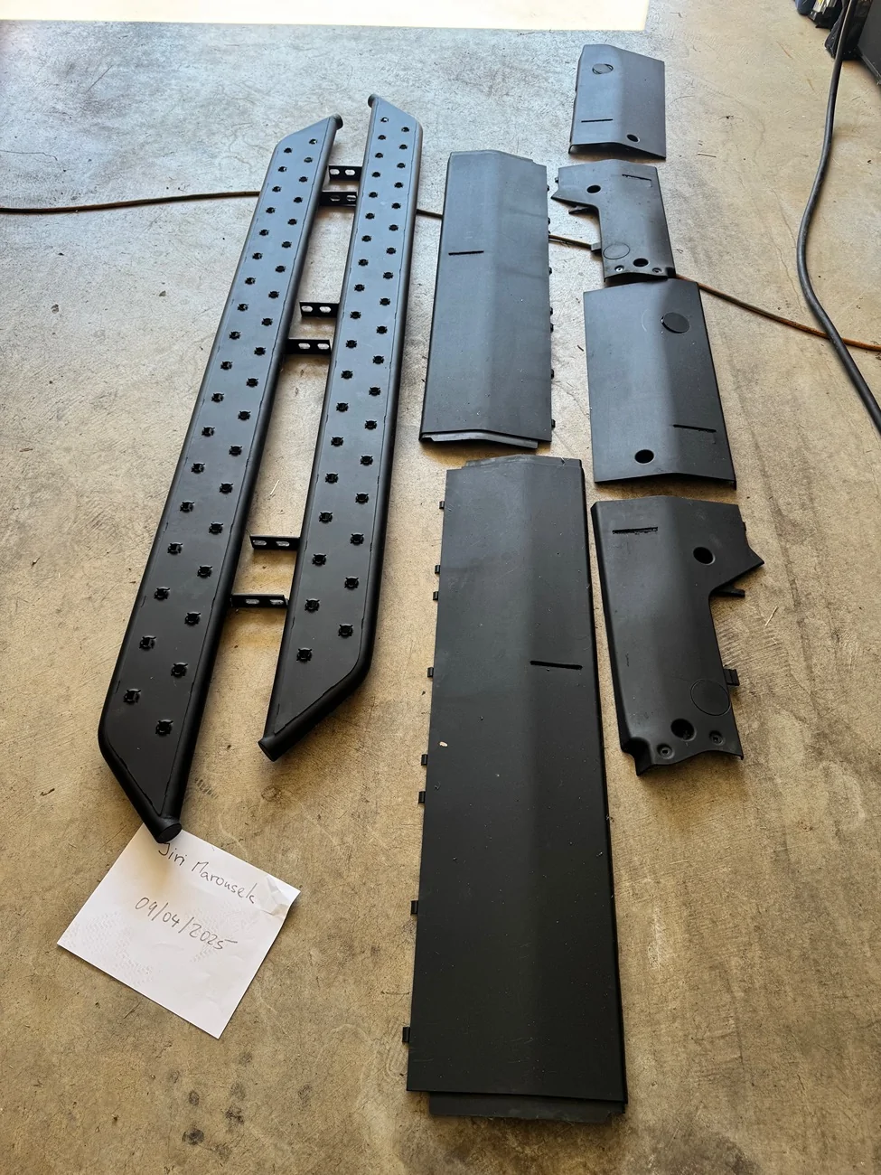 Maryland - R1T Stainless side steps and body cladding included | Rivian ...