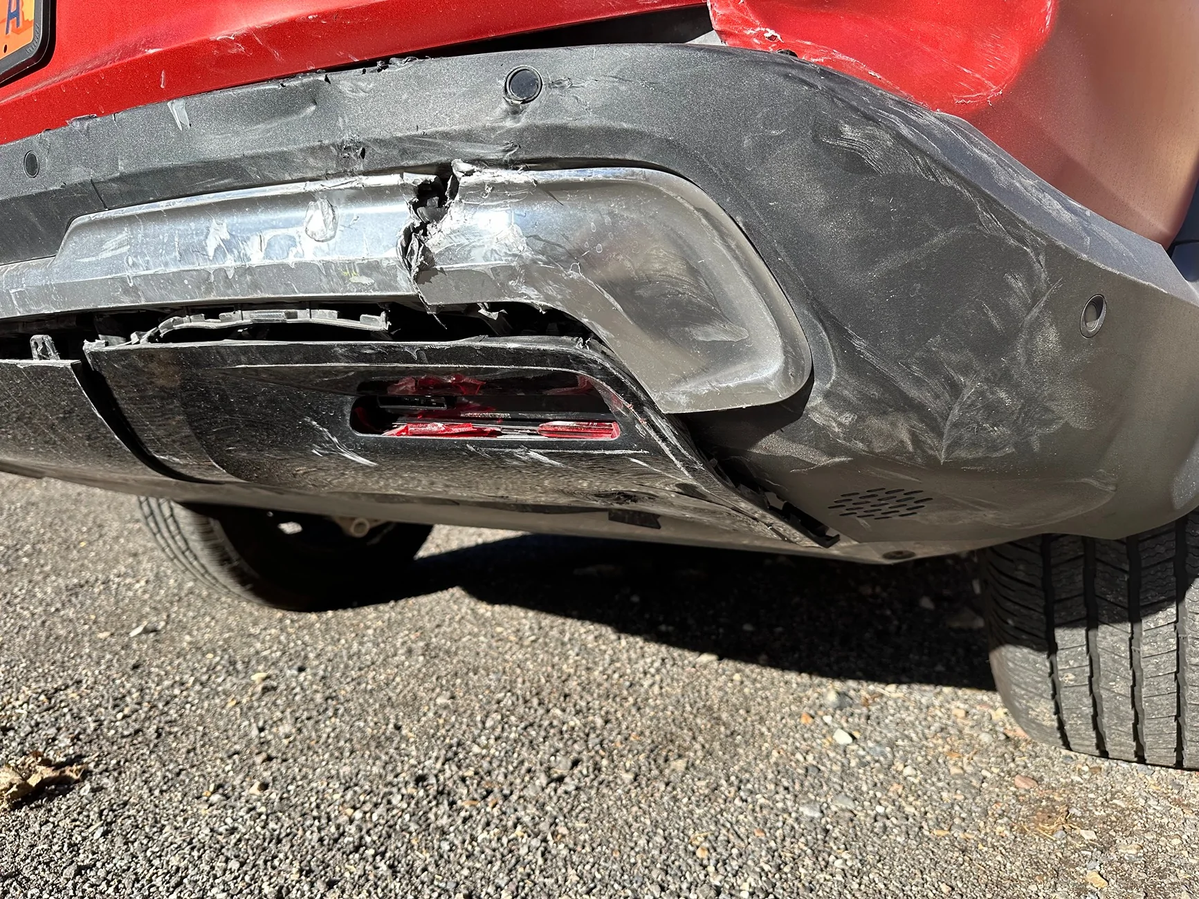 R1S rear ended today | Rivian Forum - R1T R1S R2 R3 News, Specs, Models ...