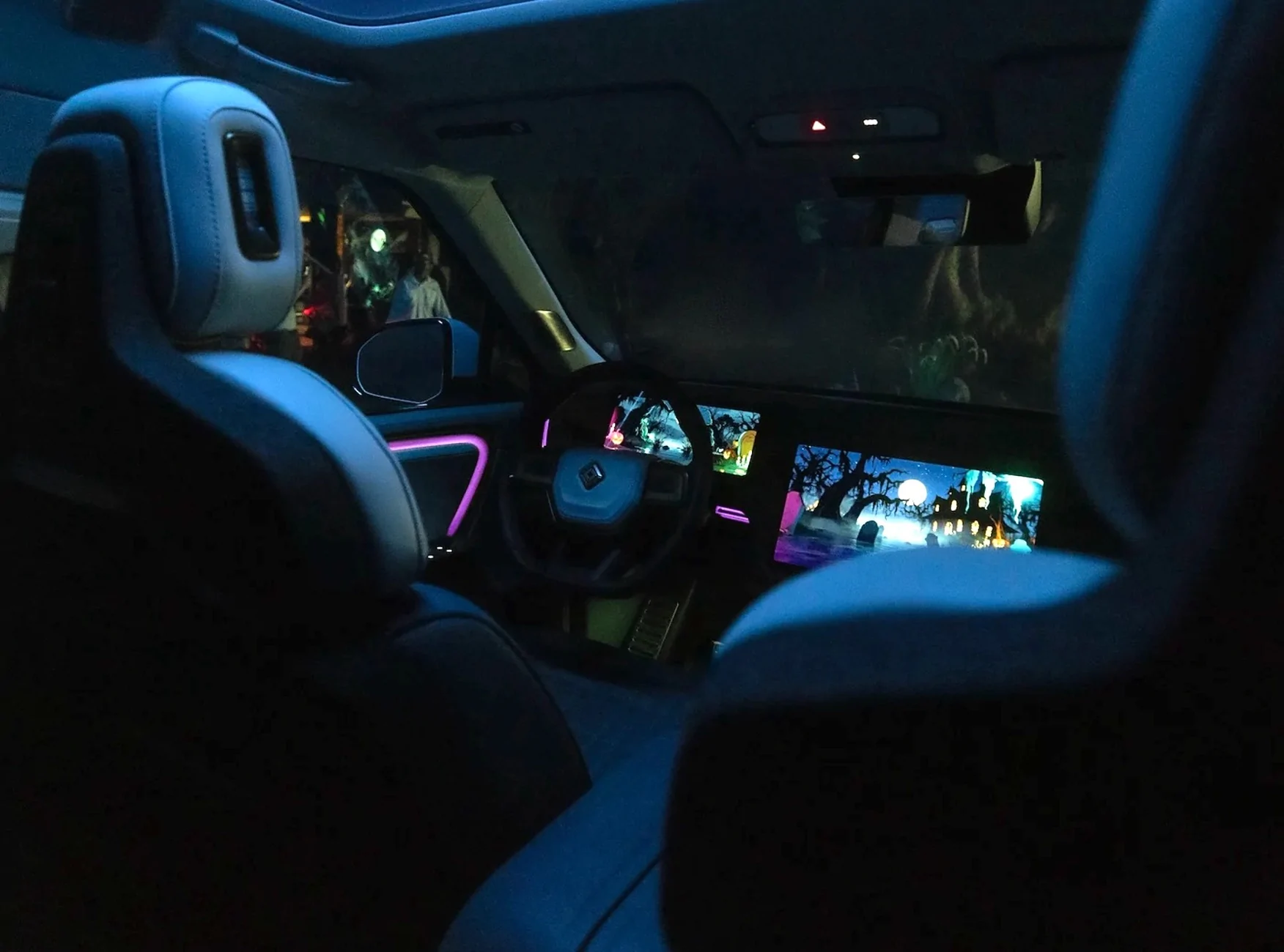 Rivian Halloween Mode SPOOKY SWAMP (2025) is Alive! 🎃 | Rivian Forum ...