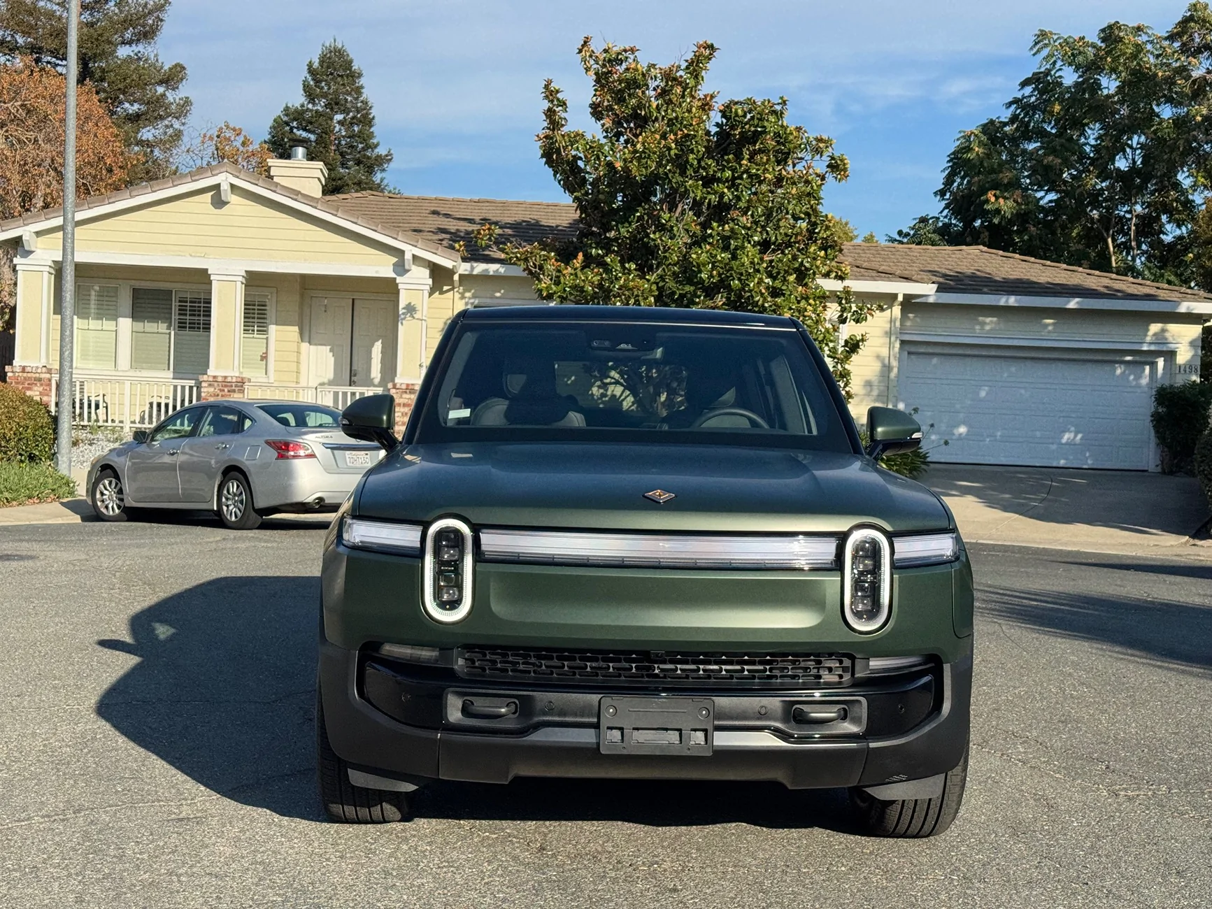 Forest Green R1S wrapped with TWRAPS Stealth PPF | Rivian Forum - R1T ...