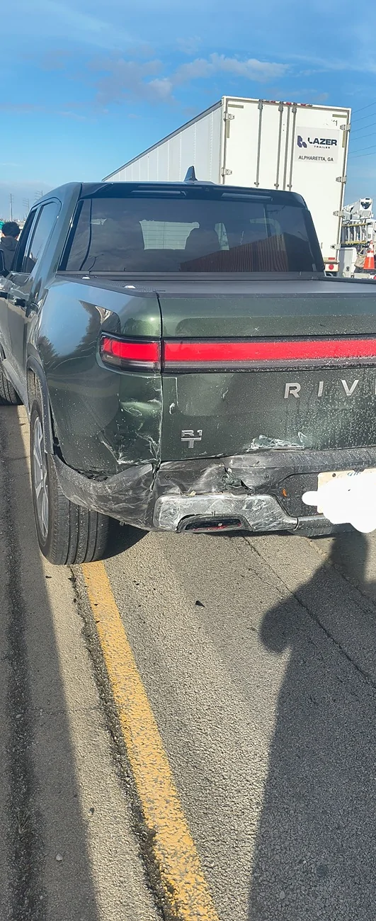 I really miss my R1T... Currently in the body shop | Rivian Forum - R1T ...