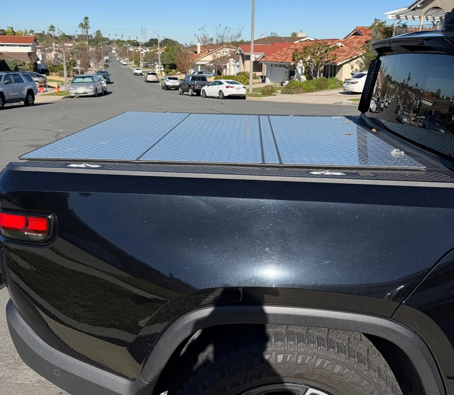 California - LOMAX Tri-Fold Tonneau Cover $650 OBO | Rivian Forum - R1T ...