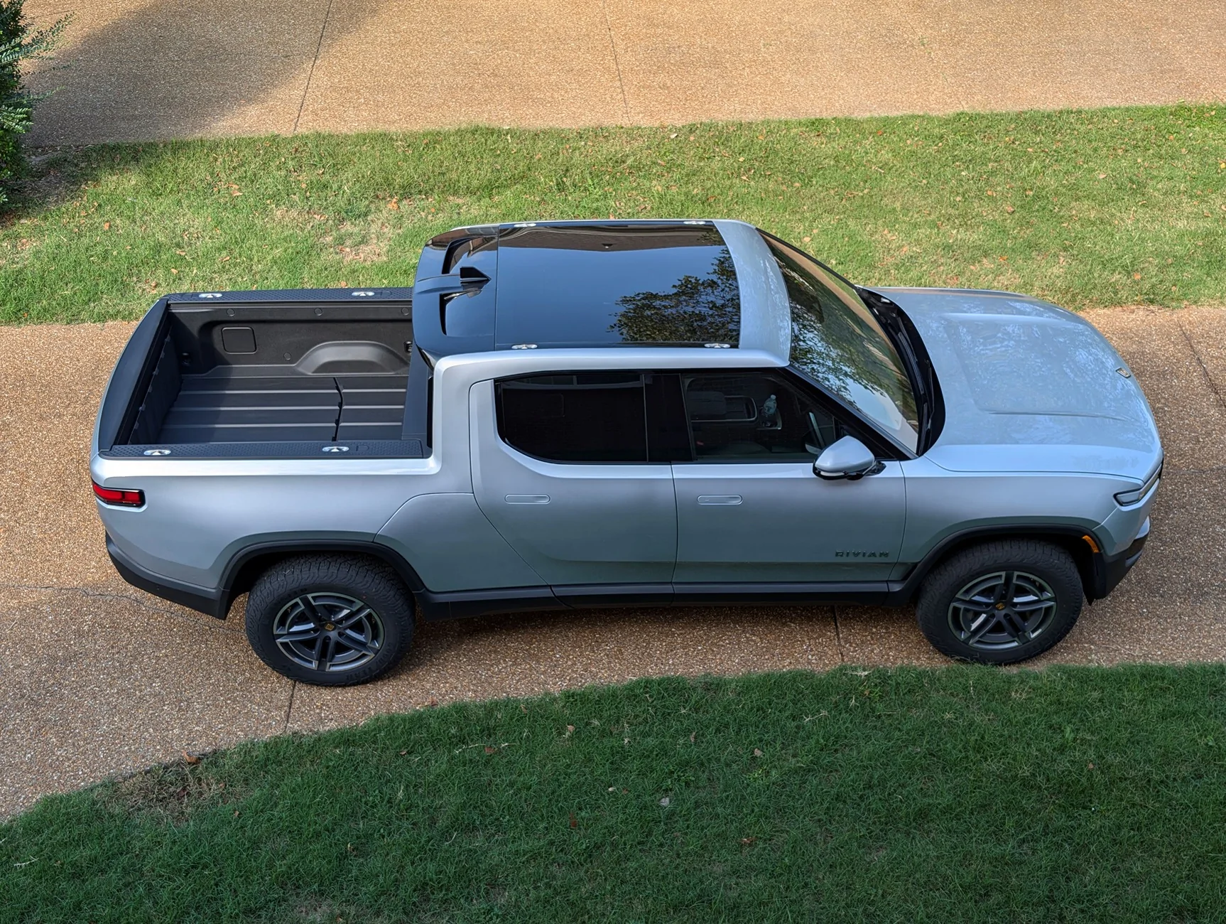 Tennessee - 2025 Gen 2 Rivian R1T Dual Standard for Sale | Rivian Forum ...