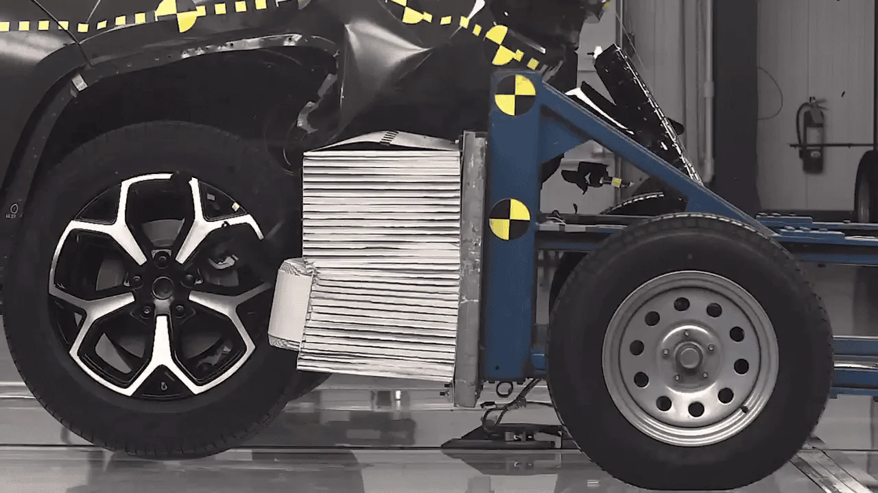 Rivian R1T crash test video, photos, analysis | Rivian Forum - R1T R1S ...