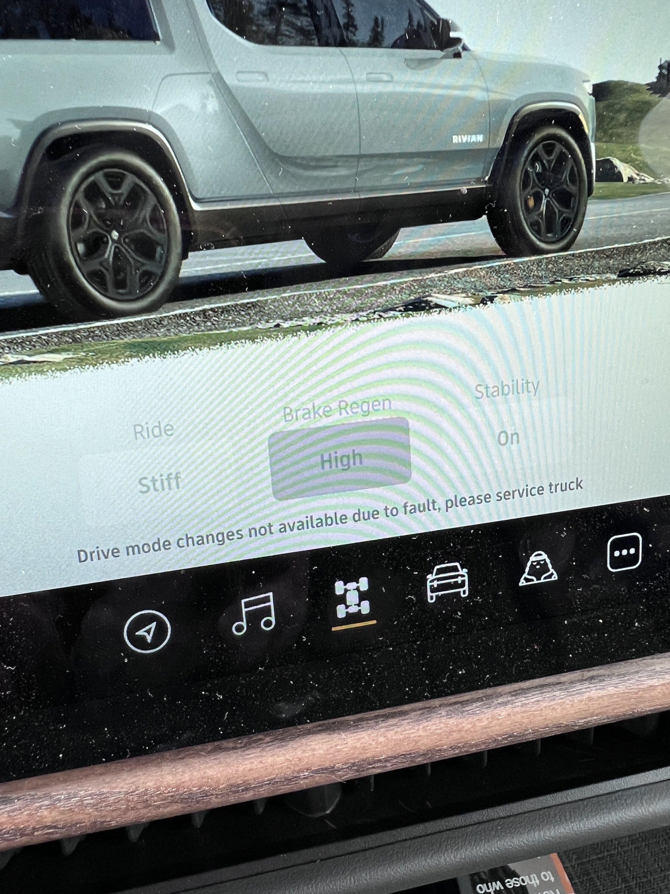 System Fault Detected Vehicle Battery Issue | Rivian Forums - R1T R1S ...
