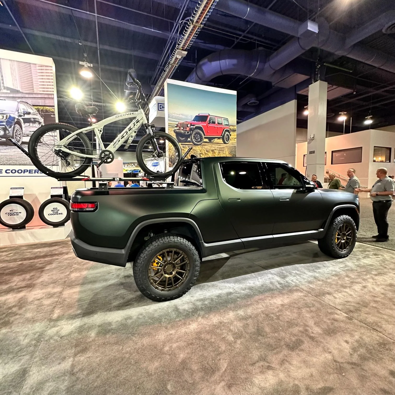 [SEMA 2022] Matte Dark Sage Green Rivian R1T Build by Doetsch Off-Road ...
