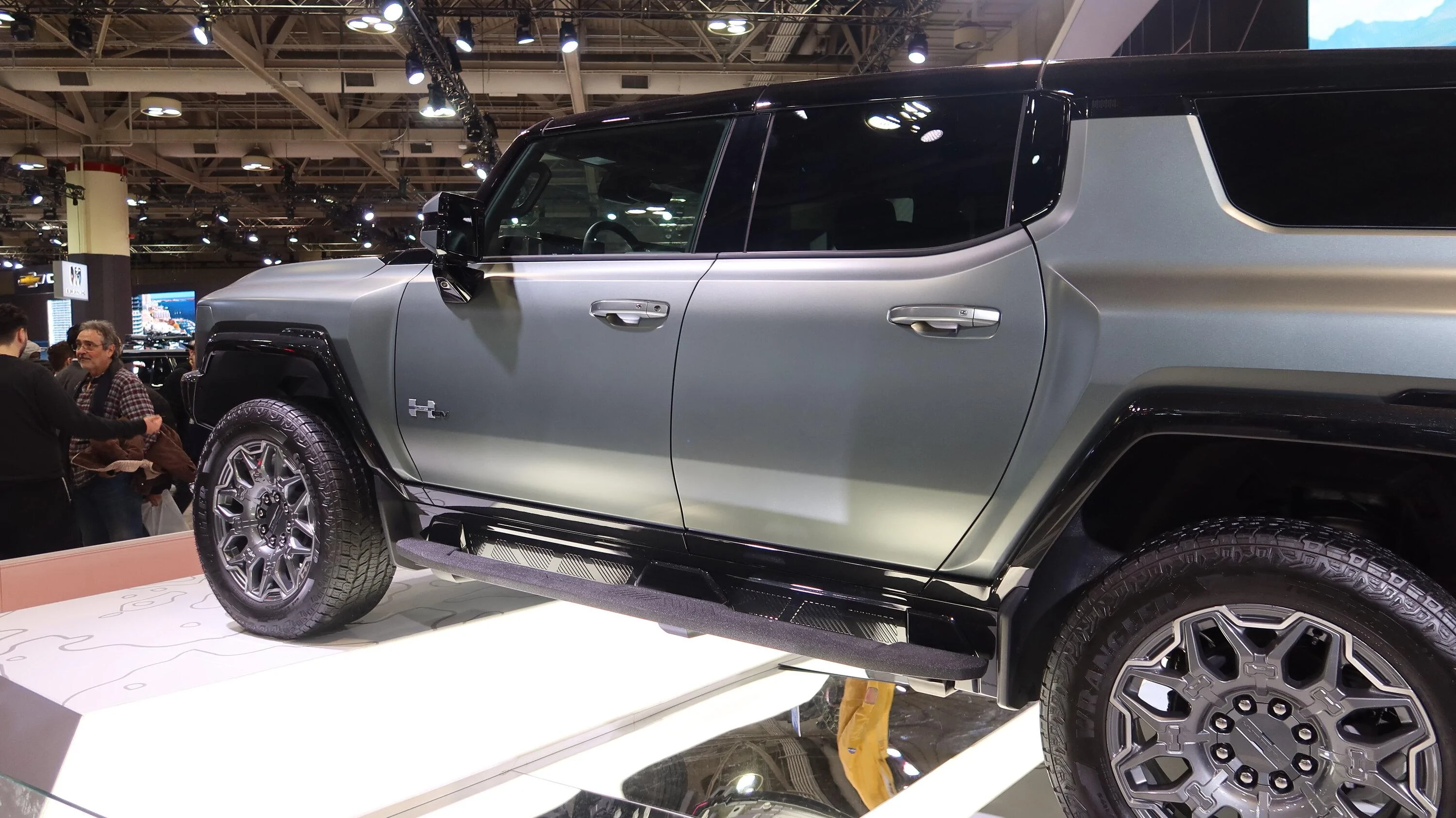 I want the Hummer SUV !!! | Rivian Forum - R1T R1S R2 R3 News, Specs ...
