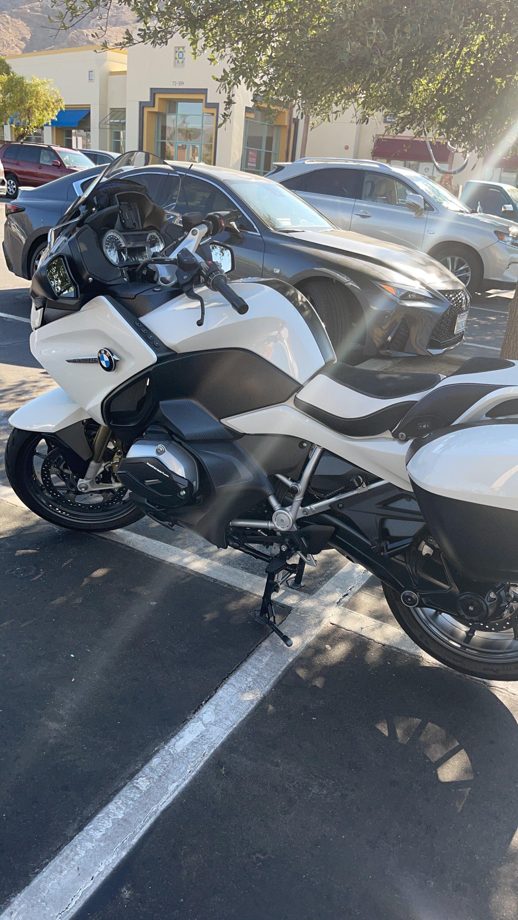 22s Bright to 22s Blacked Out Wheels in 5 Hours using vinyl decals ...