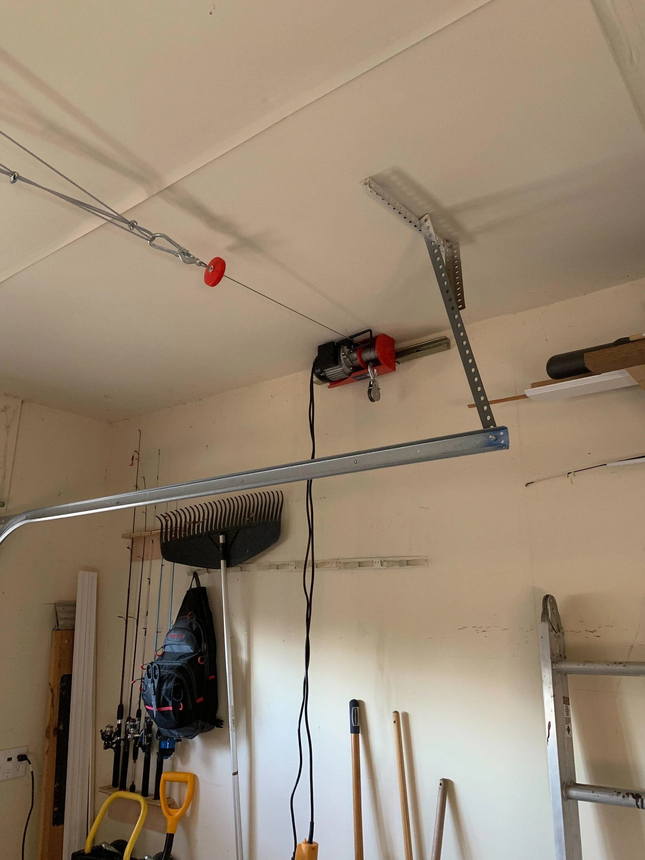 Hoist Lift System for Roof Top Tent Successfully Installed | Rivian ...