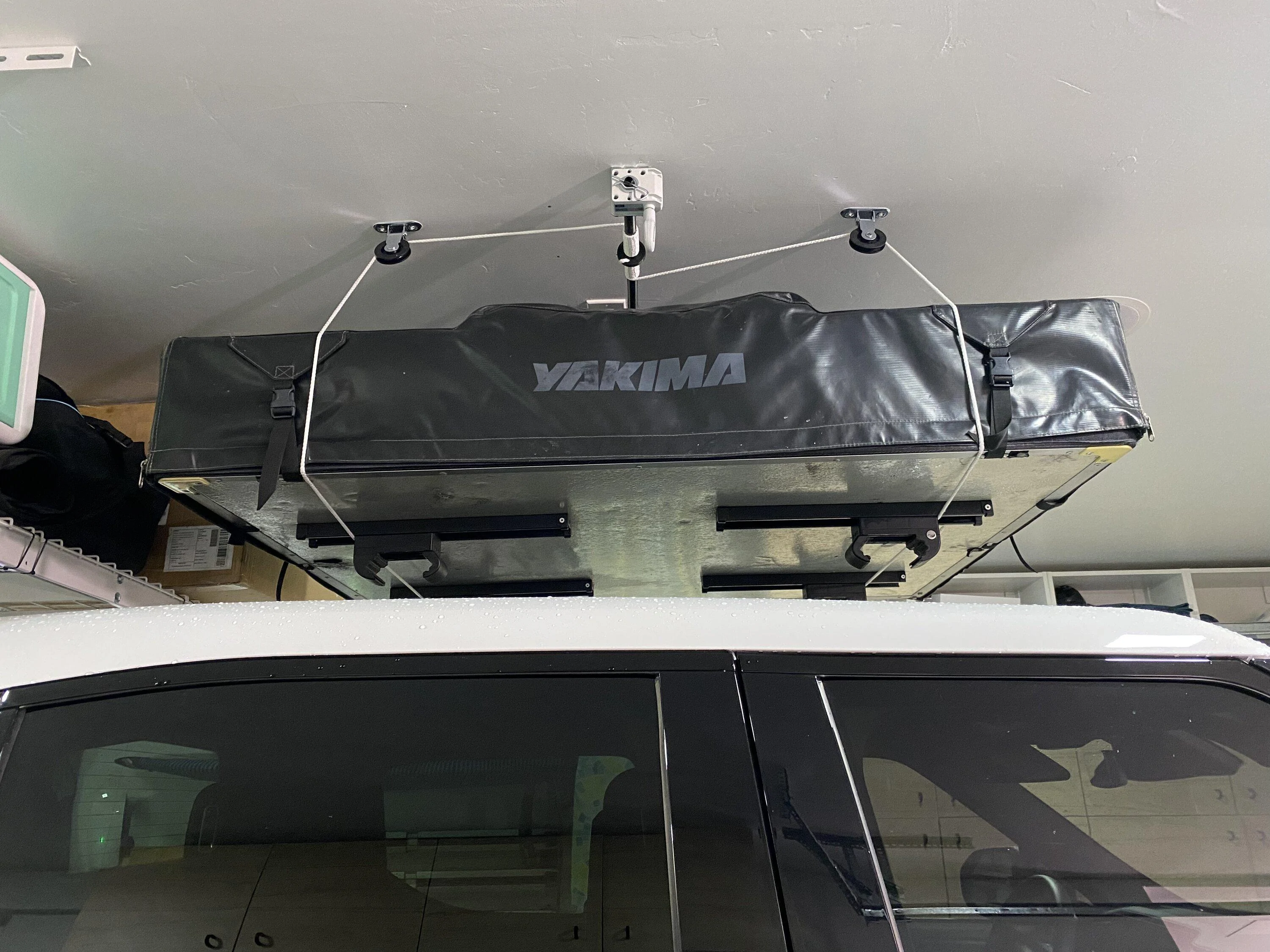 Hoist Lift System for Roof Top Tent Successfully Installed | Rivian ...