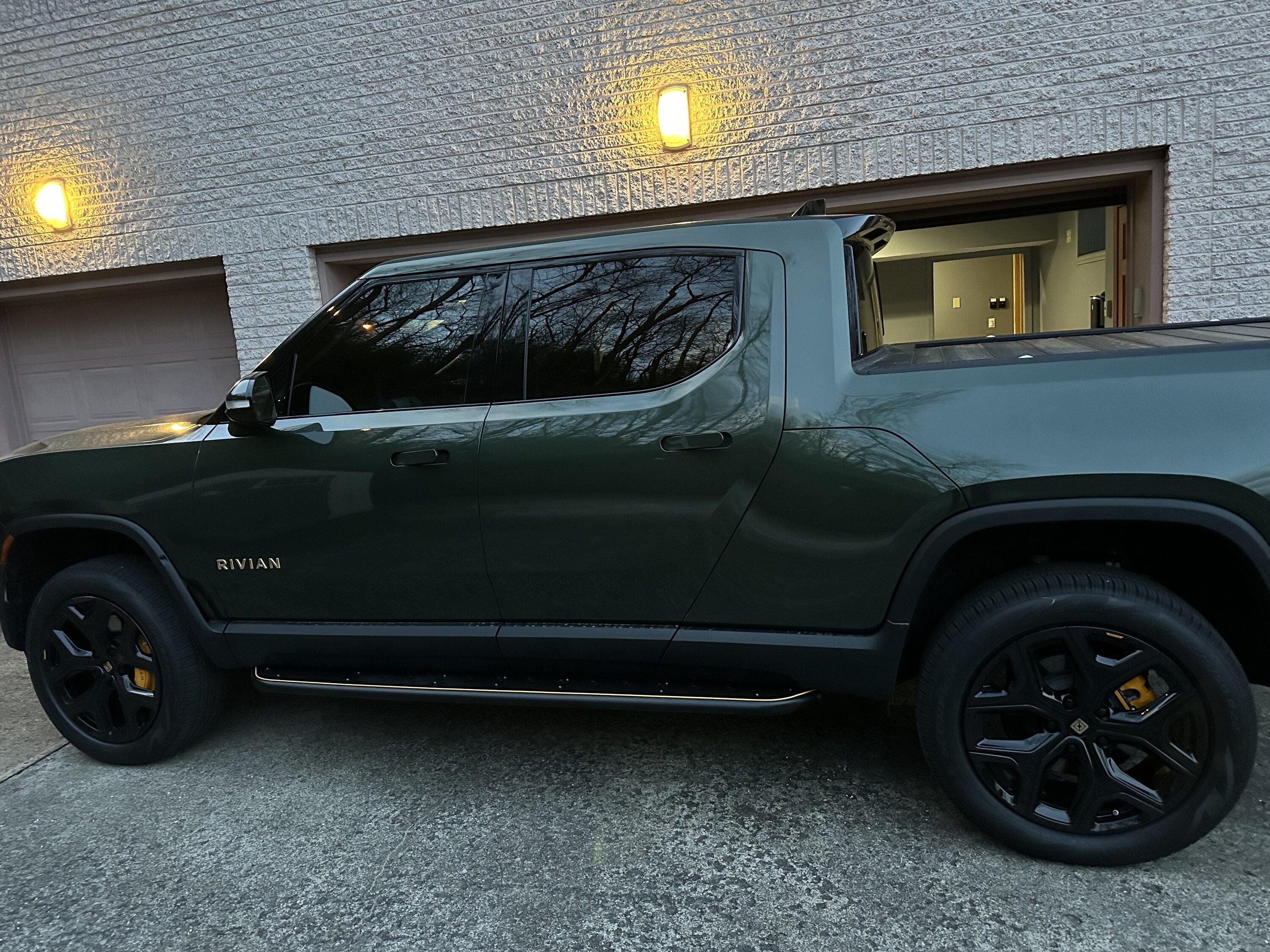 Introducing RMaxx Running Boards & Rock Sliders for Rivian R1T / R1S ...