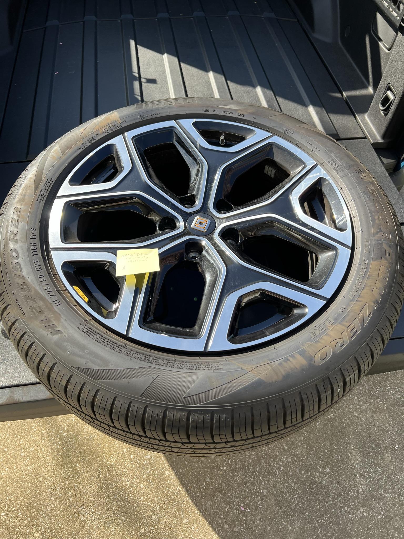 Maryland - FS 22" Brights as set or spares - $2500 (pending) | Rivian ...
