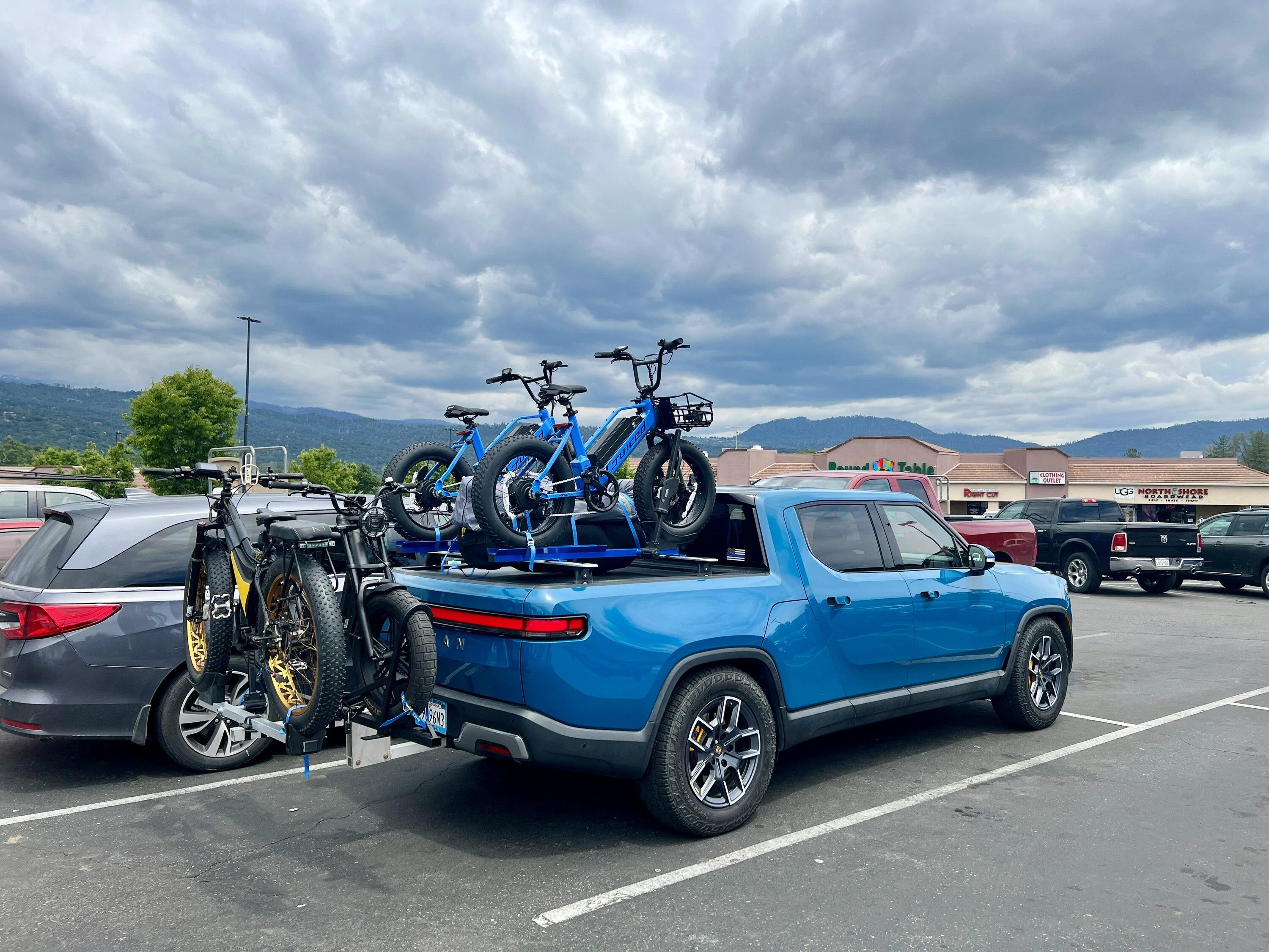My ultimate bike rack setup for heavy ebikes | Rivian Forum - R1T R1S ...