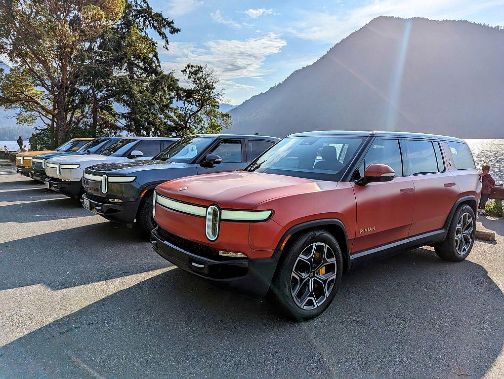 My Red Canyon R1S in PPF Stealth Wrap | Rivian Forum - R1T R1S R2 R3 ...