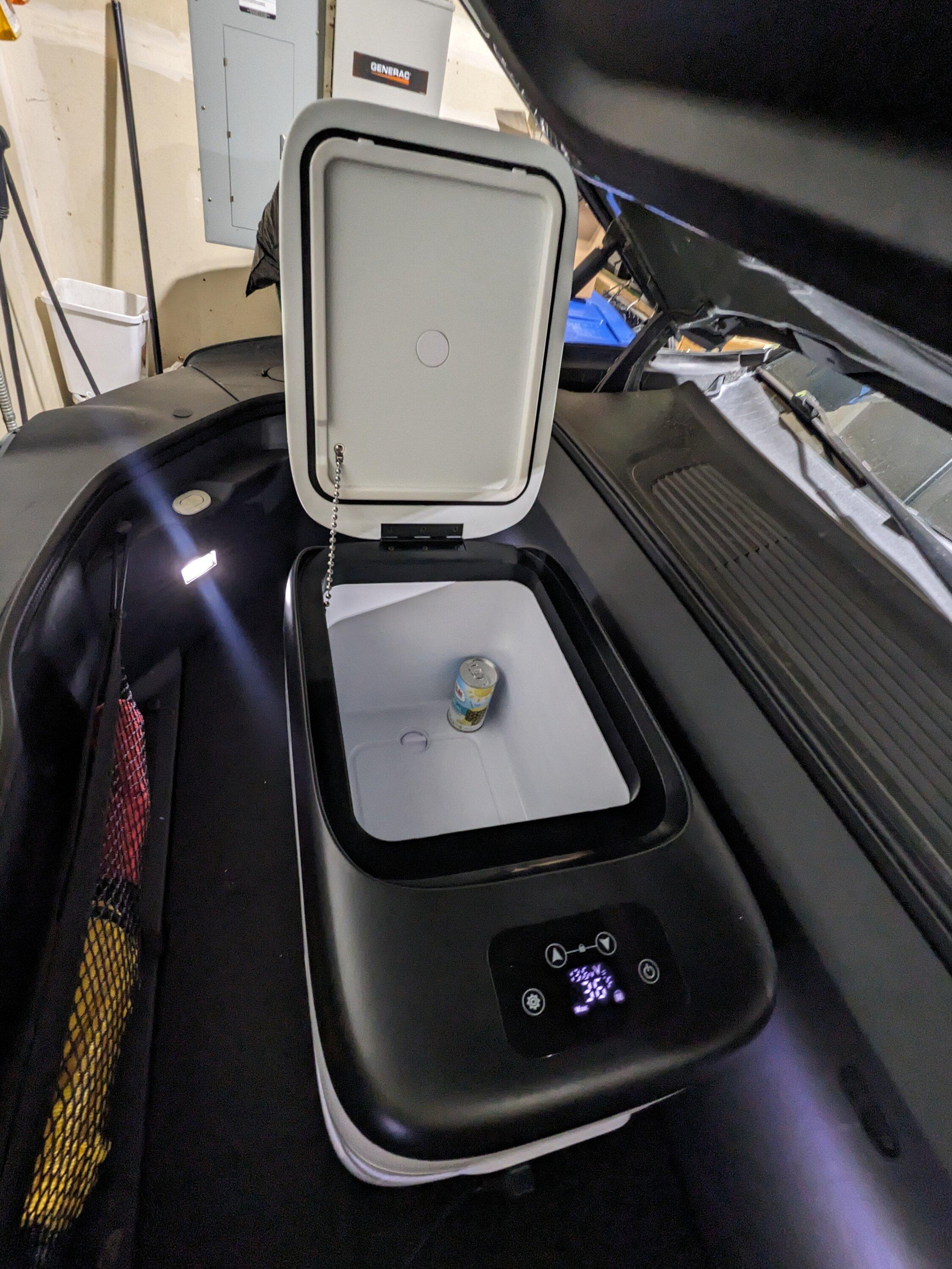 Sizing it up.. my power cooler arrived.. ICECO GO20 Dual Zone | Page 15 ...