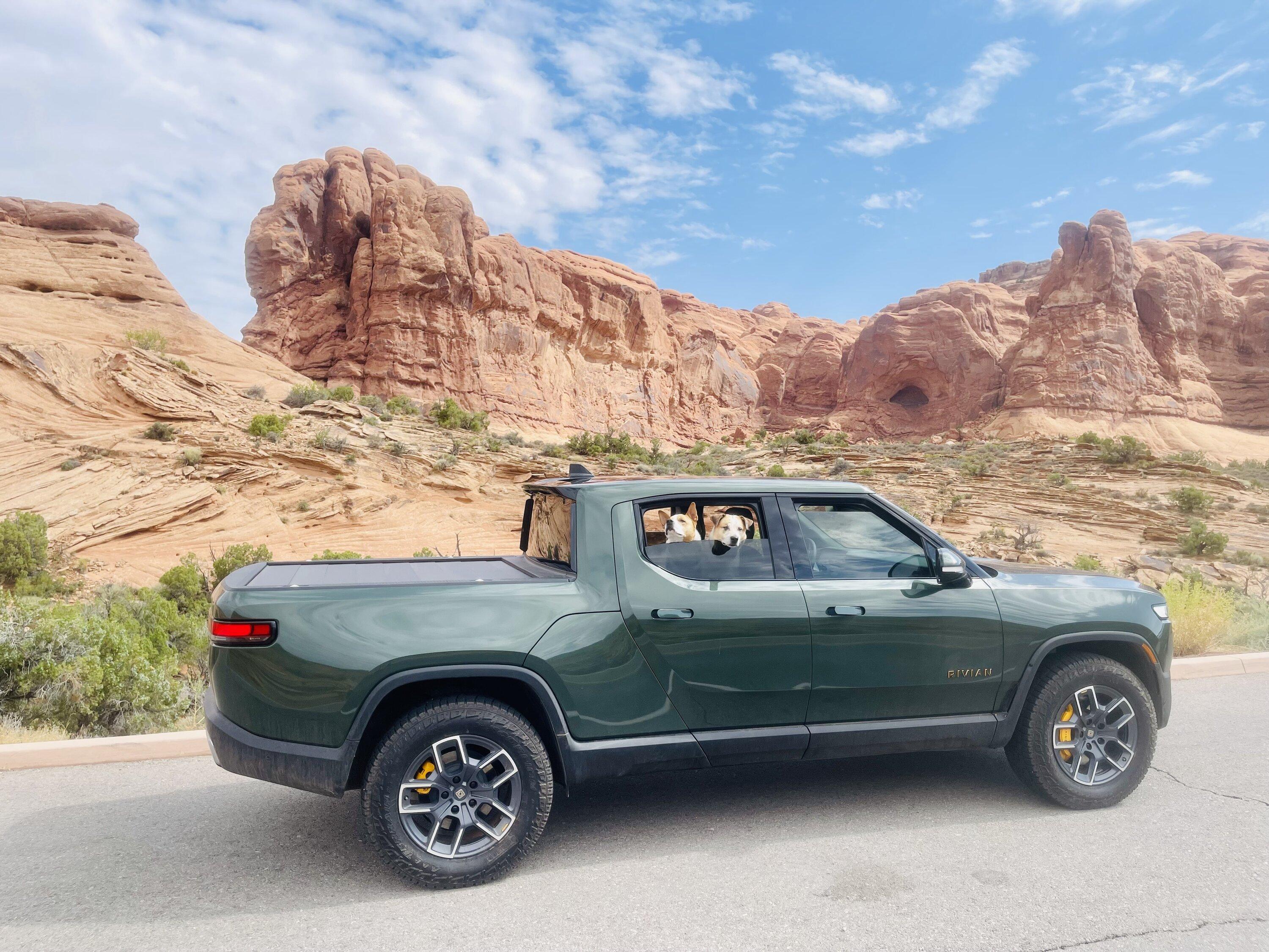 Exploring Moab with my R1T and dogs | Rivian Forum - R1T R1S R2 R3 News ...