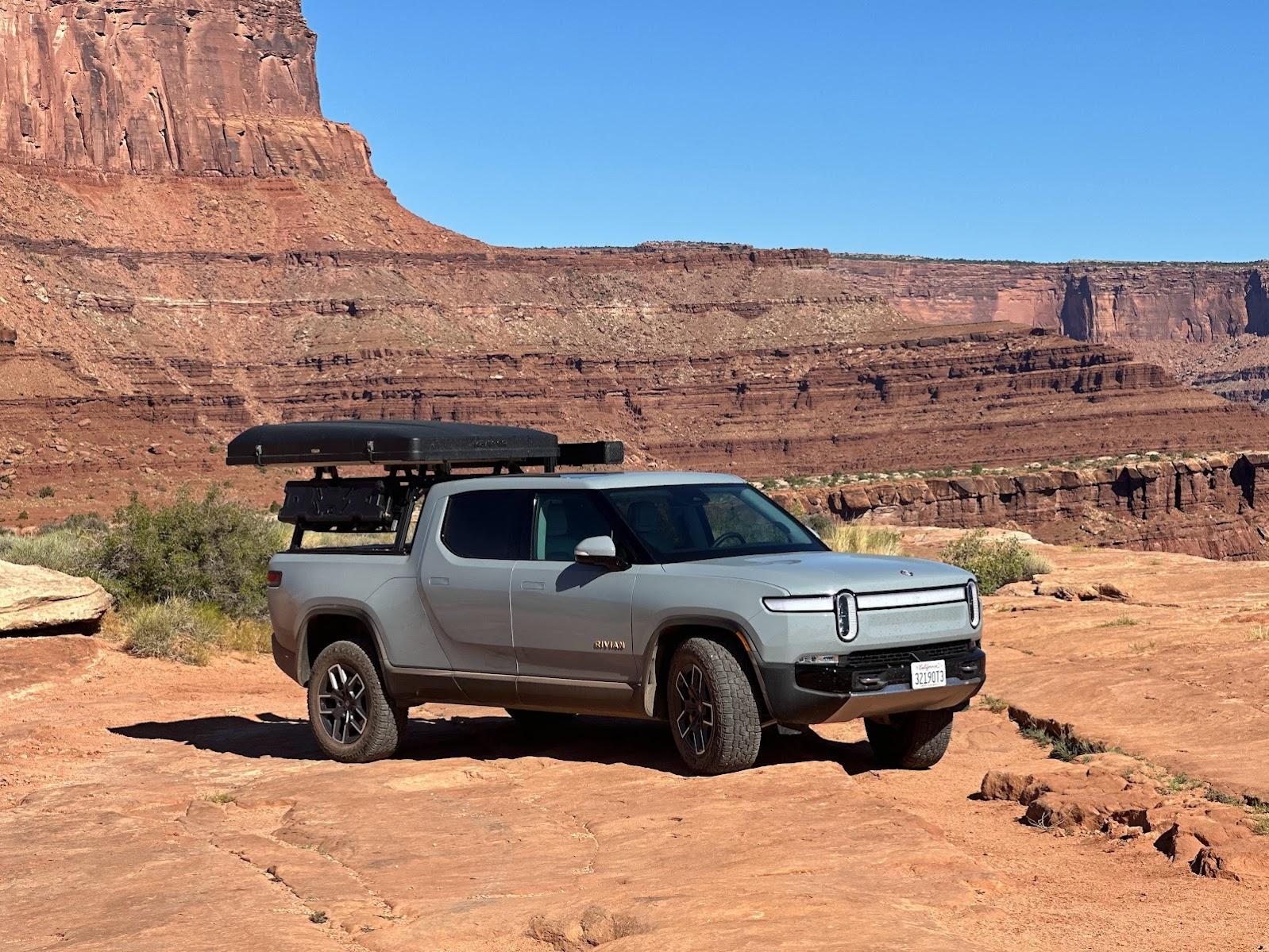 Canyonlands/Moab White Rim Road Trip Report and 5k mi R1T Review ...