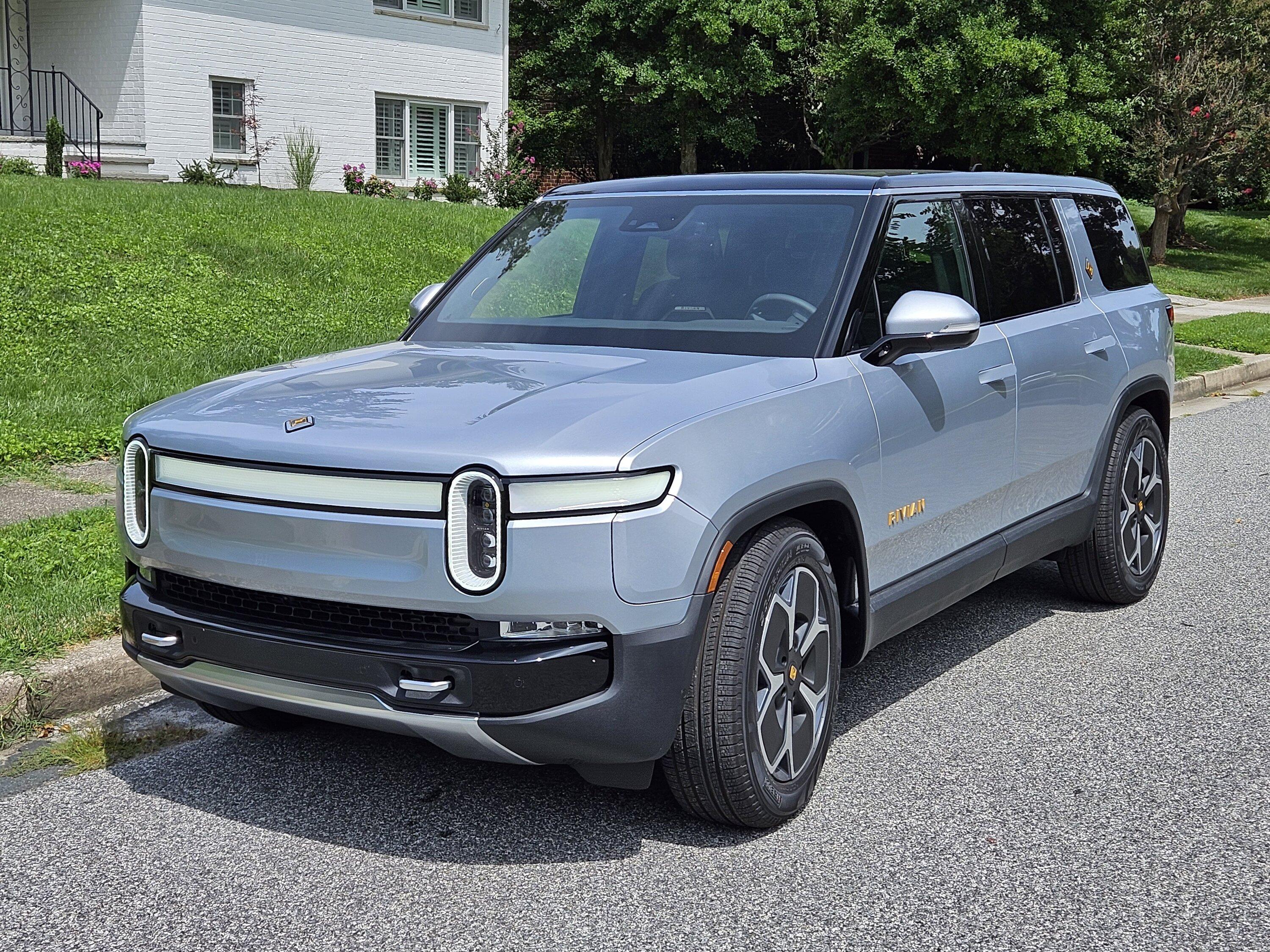 Maryland - 2023 R1S Adv / Silver + Black / 21" / Quad / Large Battery ...