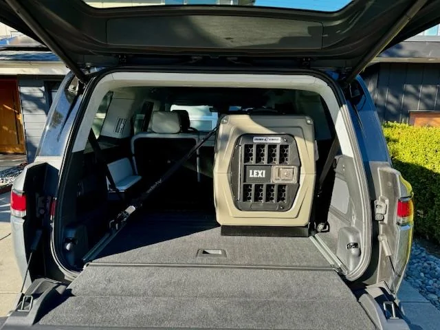 Gunner G1 Medium in an R1S | Rivian Forums - R1T R1S R2 R3 News, Specs ...