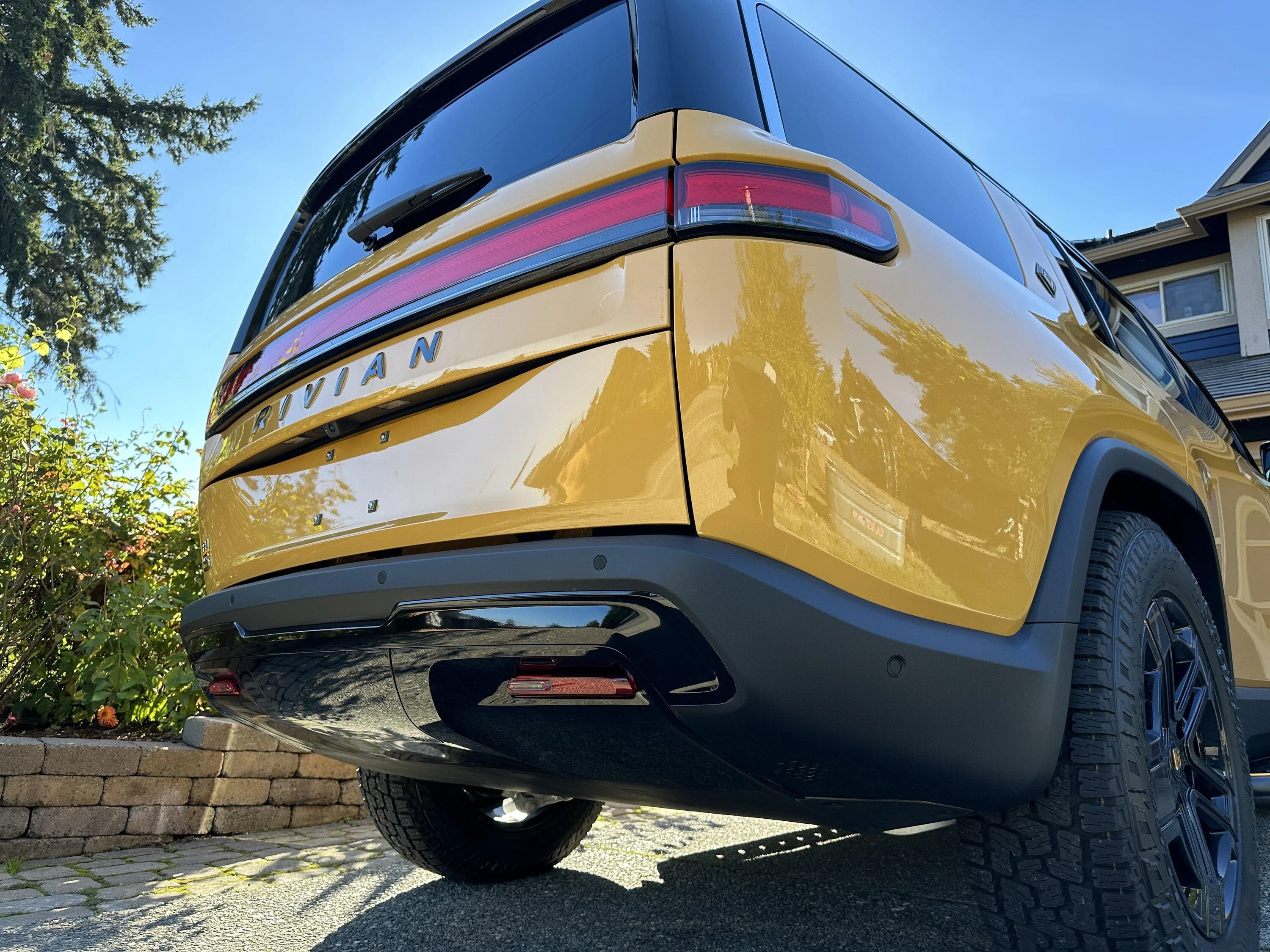WTB R1S Rear Bumper Chrome Delete | Rivian Forum - R1T R1S R2 R3 News ...
