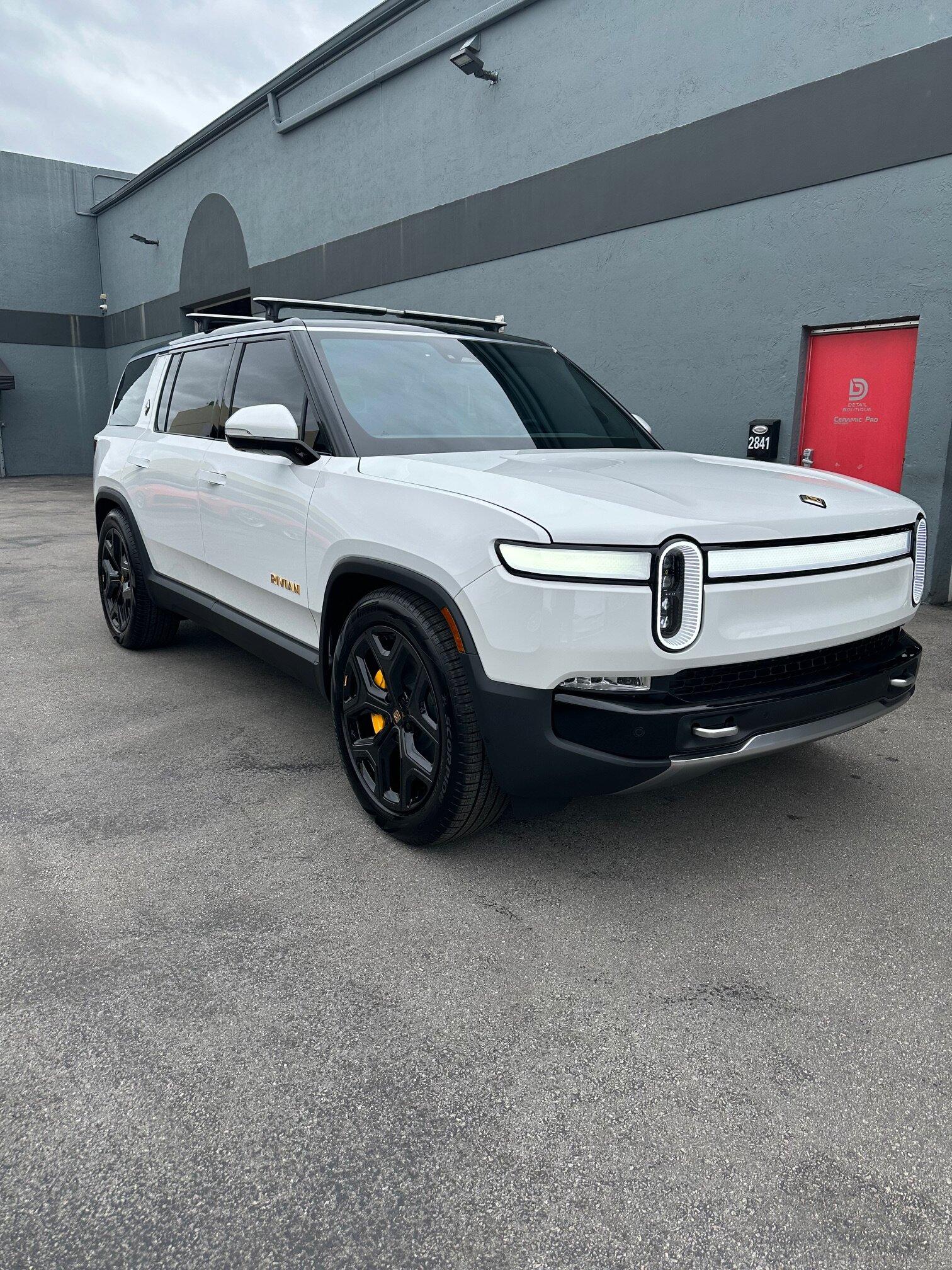 My New RIS Review (First 1k miles) | Rivian Forum - R1T R1S R2 R3 News ...