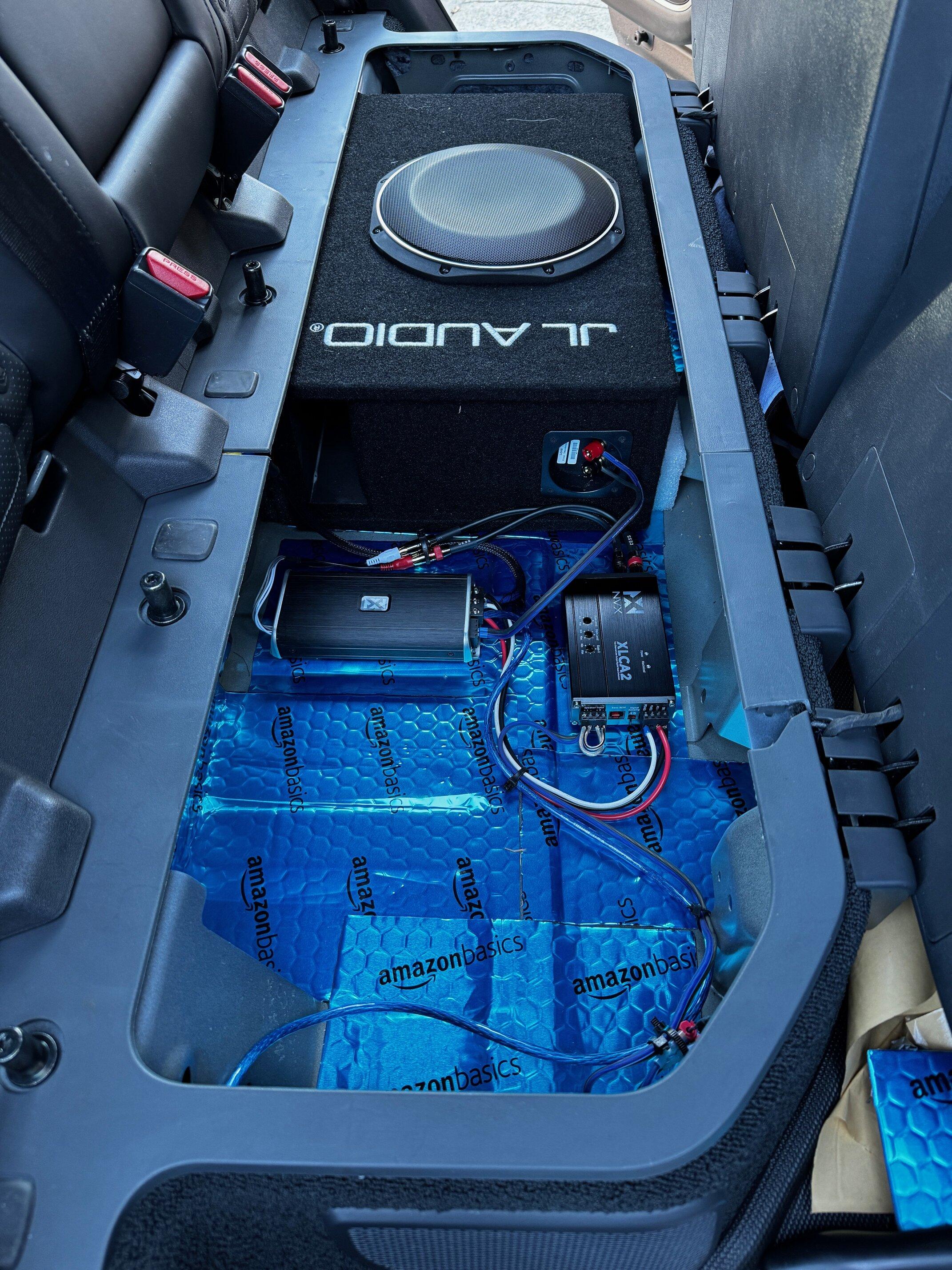 Meridian audio system upgraded with JL Audio / Fosgate 10" subwoofer ...