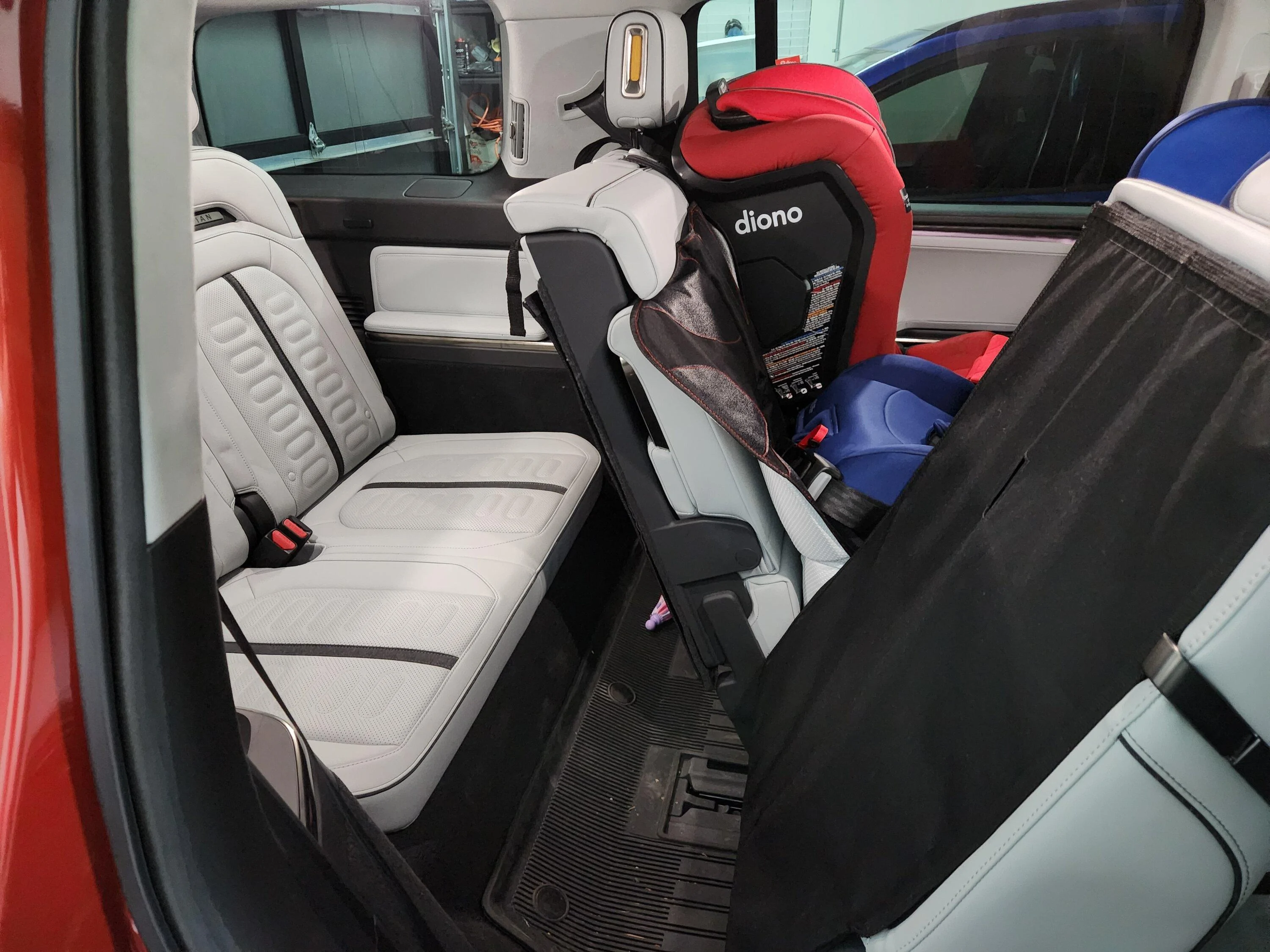 3rd Row Access for R1S with Rear Facing Car Seat? | Rivian Forum - R1T ...
