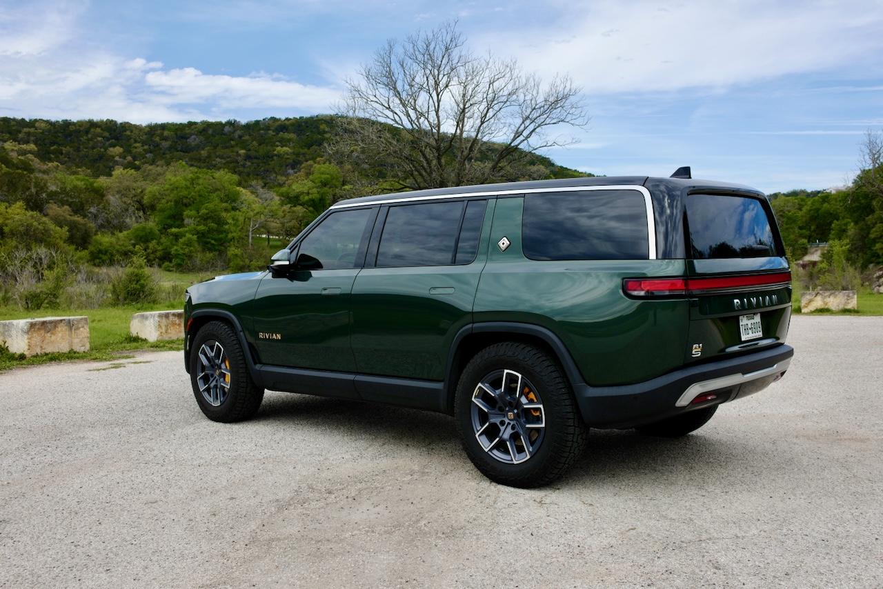 Texas - '23 Rivian R1S Adventure Edition Forest Green on Black Mountain ...