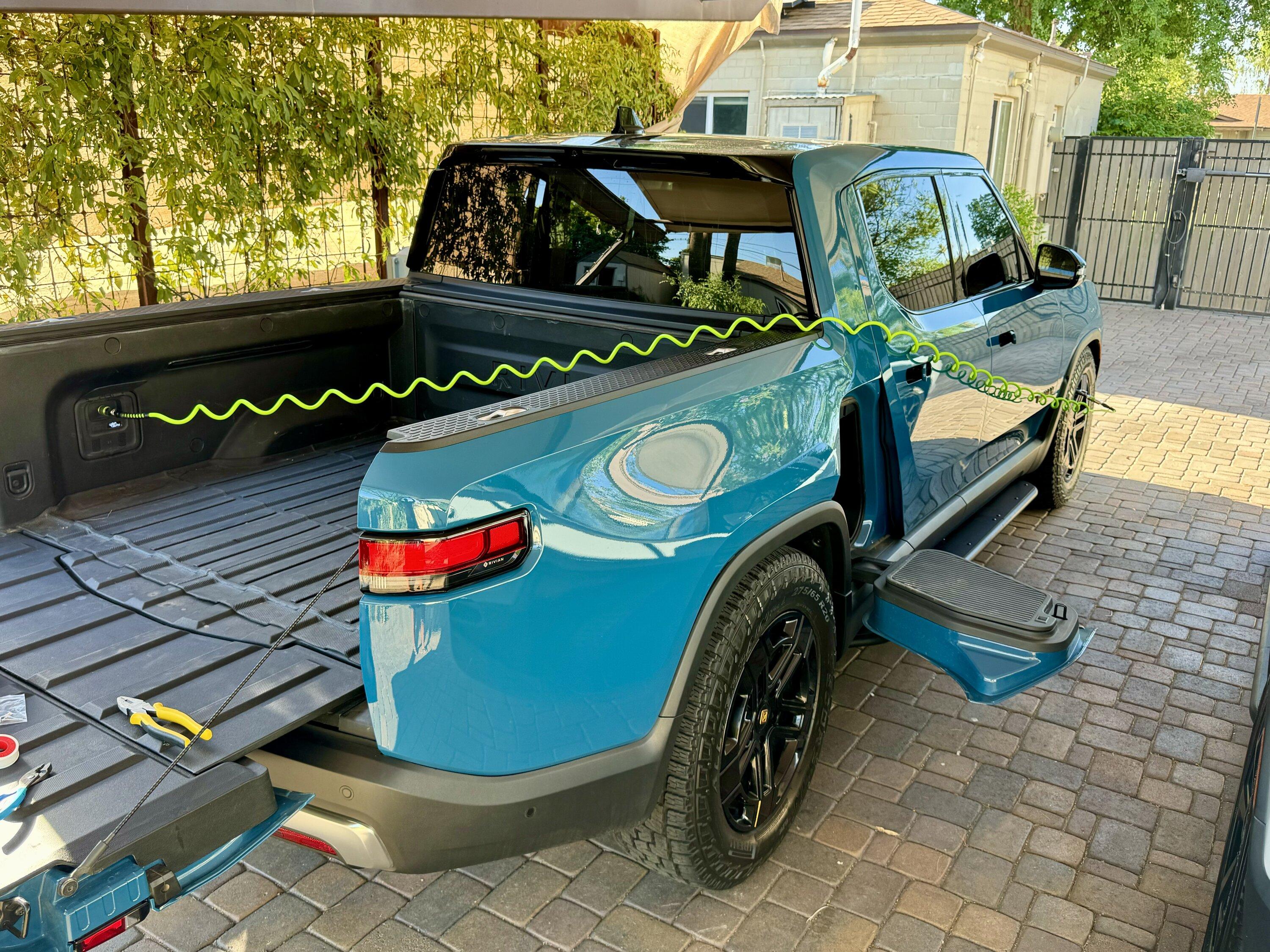 Alternative Compressor Air Hose - Flexzilla Recoil 20ft | Rivian Forums ...